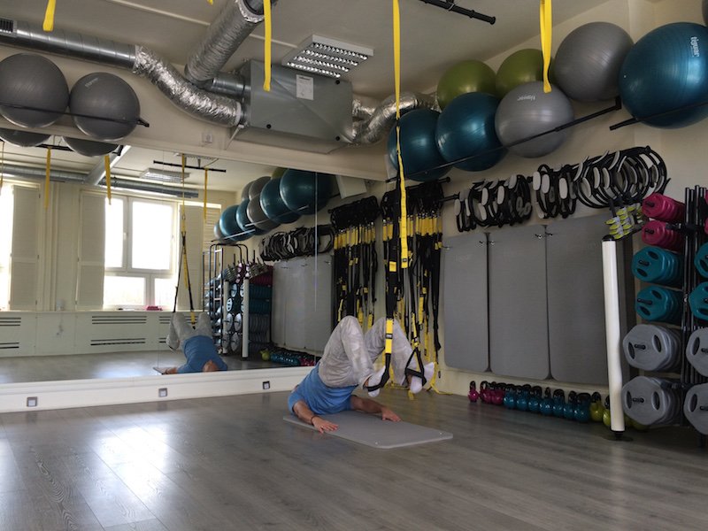 trx-uebung-ischiocrural-hueftheber-2 - Sportup